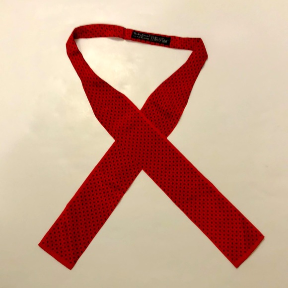 Vicky Davis | Accessories | Vicky Davis Silk Tie Red Black Paisley Made ...